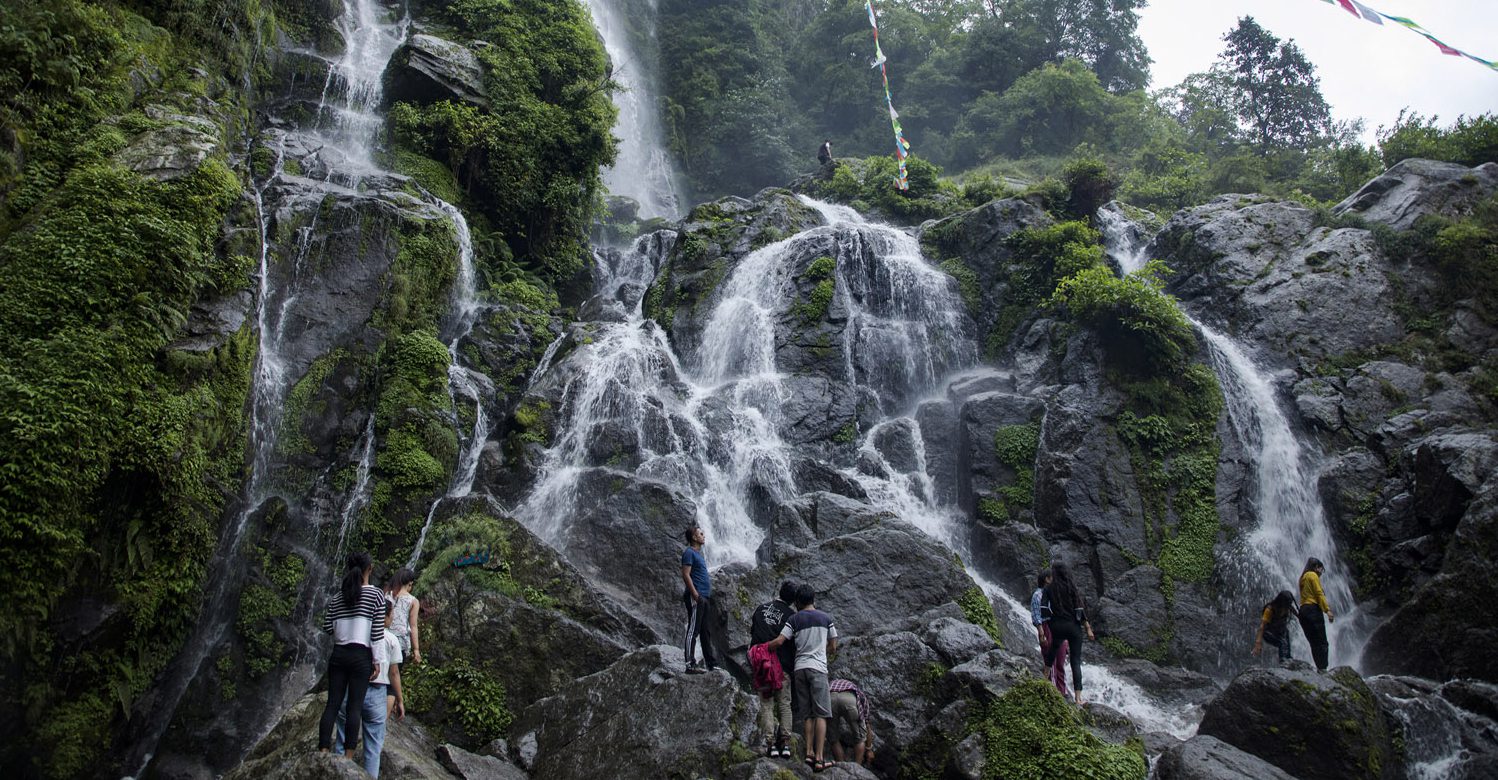 Tindhare Jharana Jeep Rental | Hire a Vehicle to Bahubali Waterfall